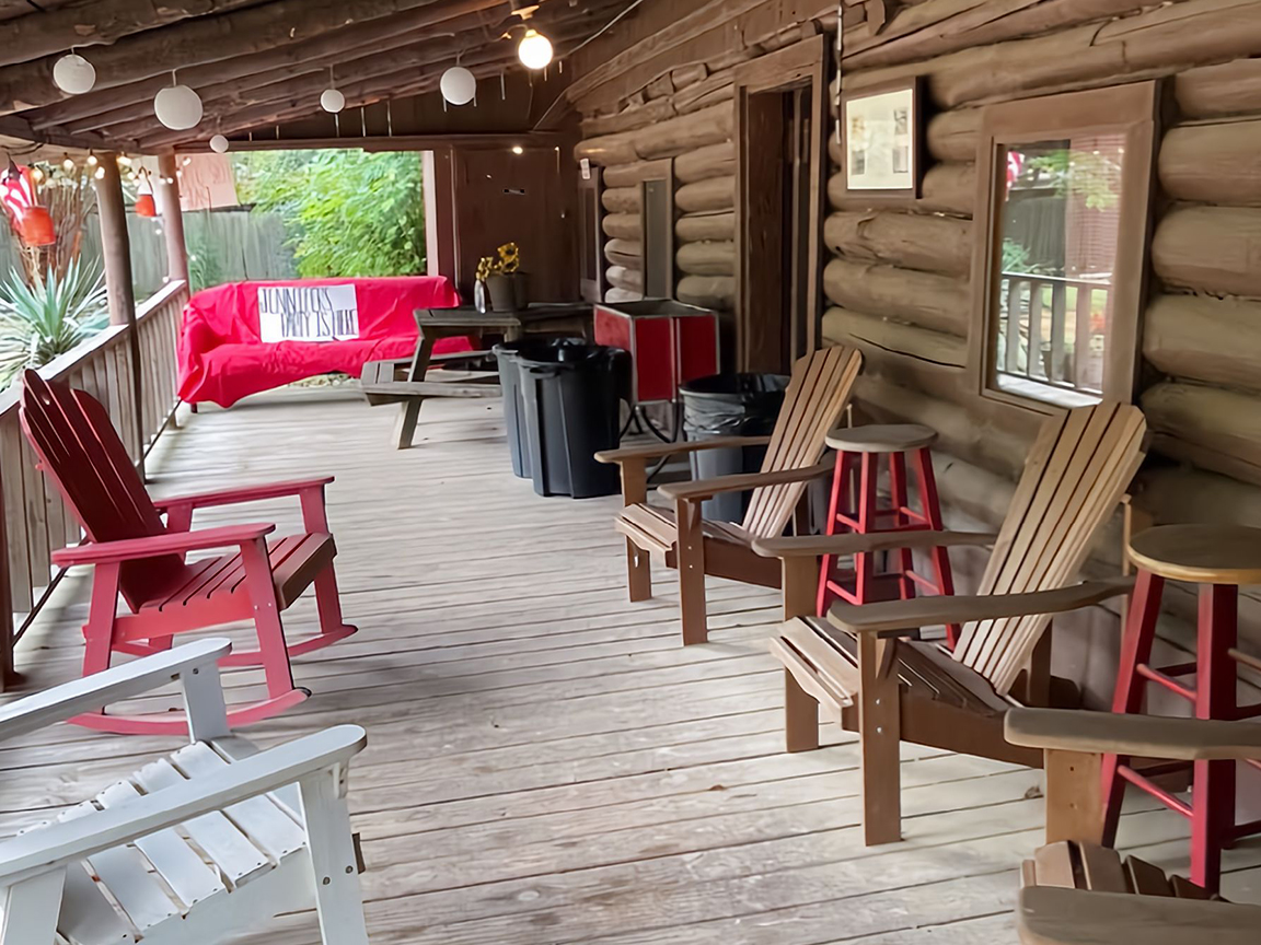 Ellendale Lodge | Memphis Area Event Center